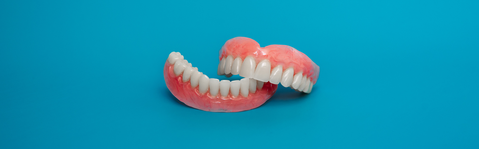 How to Remove Stains from Your Dentures